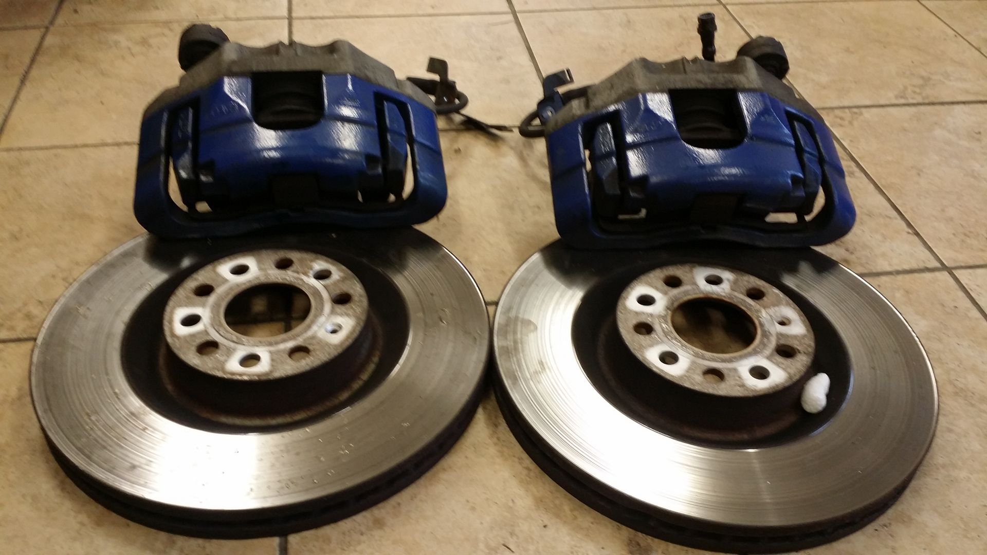 FS/FT: MK5 R32 345mm Front Brakes in NNJ | GOLFMKV.com - VW GTI Forum ...